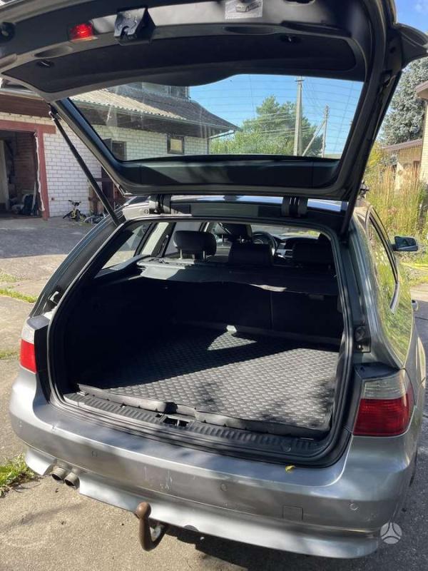 Pelēks BMW 530 2004 Kauņa, ar dzinēja tilpumu 2.99 L un nobraukumu 472 tūkst. km par 1600 €, foto 6 vietnē AUTOMOTO.COM.LV