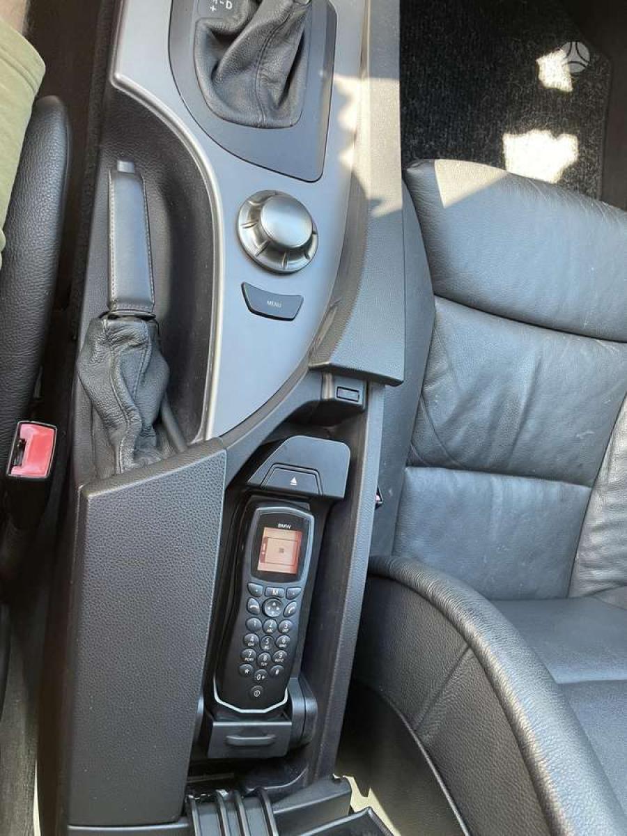 Pelēks BMW 530 2004 Kauņa, ar dzinēja tilpumu 2.99 L un nobraukumu 472 tūkst. km par 1600 €, foto 15 vietnē AUTOMOTO.COM.LV