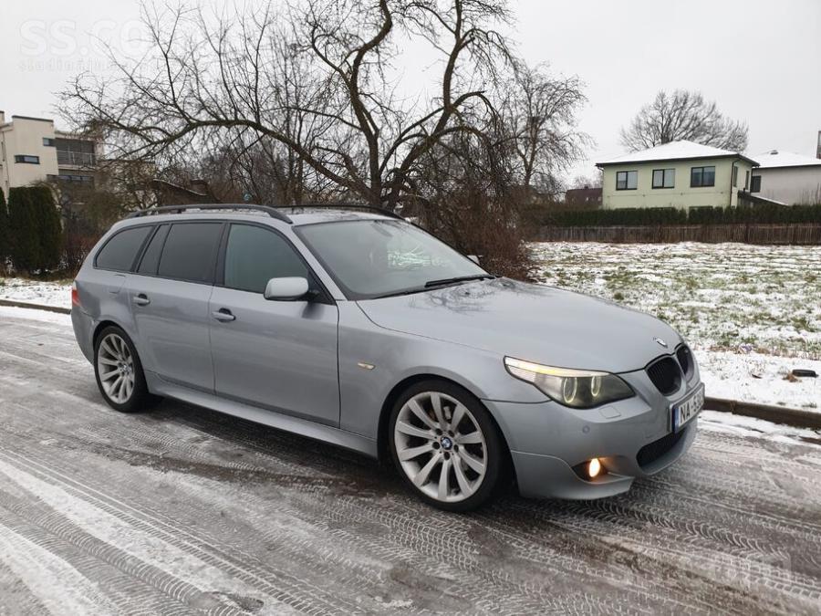Grey BMW 530 2005 in Riga, with an engine capacity of 3.00 L and mileage of 318 thousand km for 4700 €, photo 2 on AUTOMOTO.COM.LV