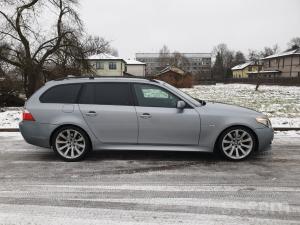 Grey BMW 530 2005 in Riga, with an engine capacity of 3.00 L and mileage of 318 thousand km for 4700 €, photo 3 on AUTOMOTO.COM.LV
