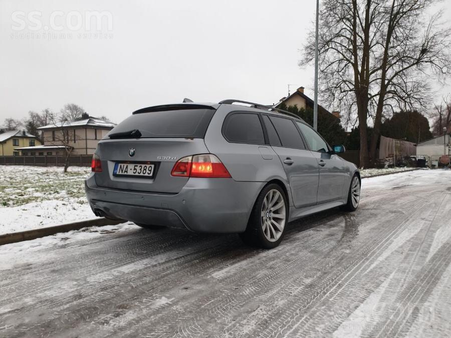 Grey BMW 530 2005 in Riga, with an engine capacity of 3.00 L and mileage of 318 thousand km for 4700 €, photo 4 on AUTOMOTO.COM.LV