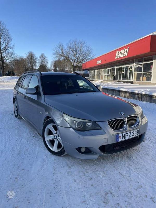 Grey BMW 530 2005 in Alytus, with an engine capacity of 2.99 L and mileage of 395 thousand km for 3850 €, photo 1 on AUTOMOTO.COM.LV