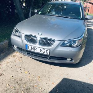 Grey BMW 530 2005 in Vilnius, with an engine capacity of 3.00 L and mileage of 450 thousand km for 3300 €, photo 12 on AUTOMOTO.COM.LV
