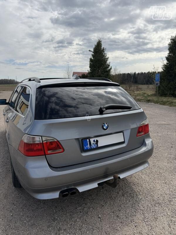 Pelēks BMW 530 2005 Viļņa, ar dzinēja tilpumu 3.00 L un nobraukumu 387 tūkst. km par 2600 €, foto 2 vietnē AUTOMOTO.COM.LV
