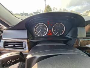 Pelēks BMW 530 2005 Kauņa, ar dzinēja tilpumu 3.00 L un nobraukumu 424 tūkst. km par 2800 €, foto 16 vietnē AUTOMOTO.COM.LV