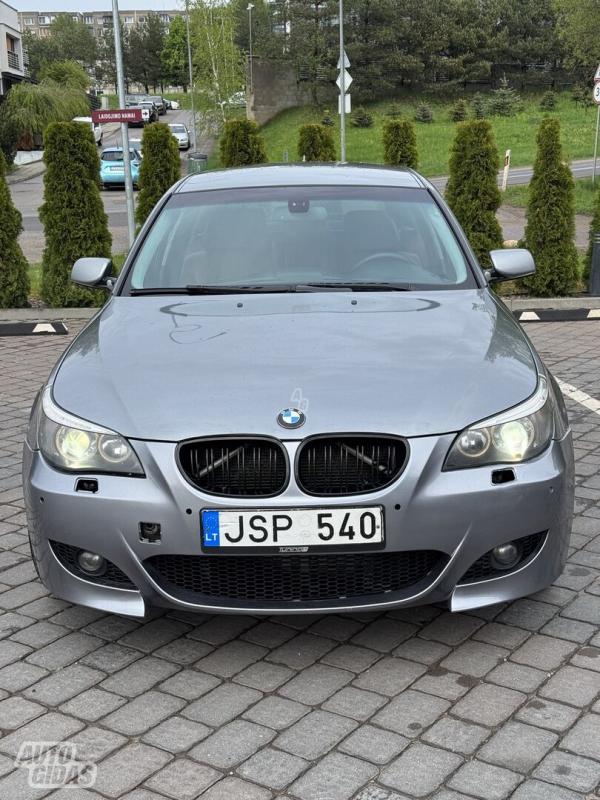 Grey BMW 530 2005 in Vilnius, with an engine capacity of 3.00 L and mileage of 561 thousand km for 2750 €, photo 4 on AUTOMOTO.COM.LV