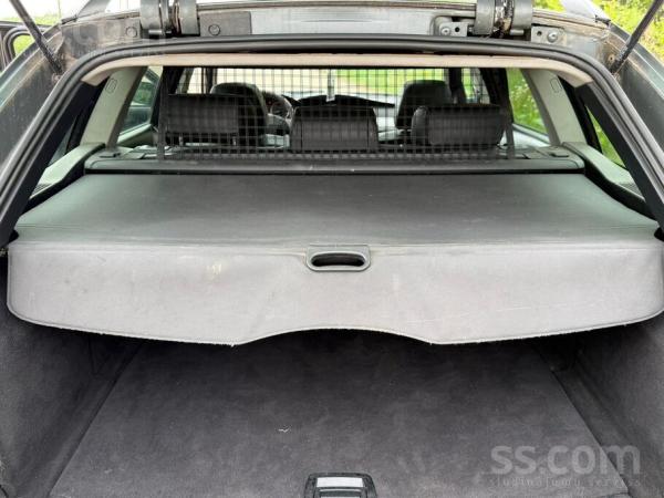 Grey BMW 530 2005 in Bauska, with an engine capacity of 3.00 L and mileage of 400 thousand km for 1450 €, photo 8 on AUTOMOTO.COM.LV