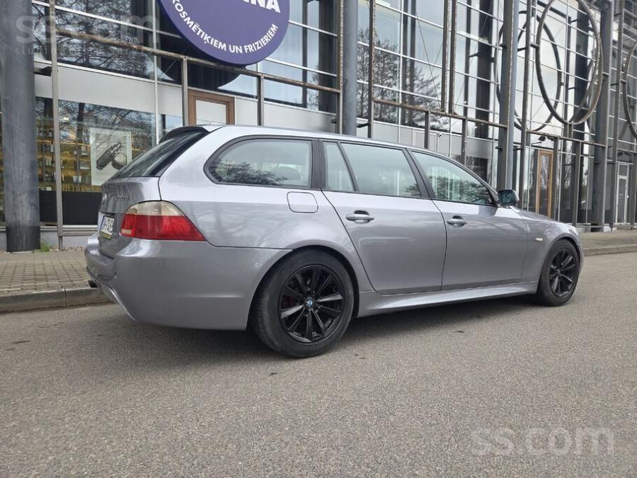Pelēks BMW 530 2005 Rīga, ar dzinēja tilpumu 3.00 L un nobraukumu 0 tūkst. km par 4500 €, foto 5 vietnē AUTOMOTO.COM.LV