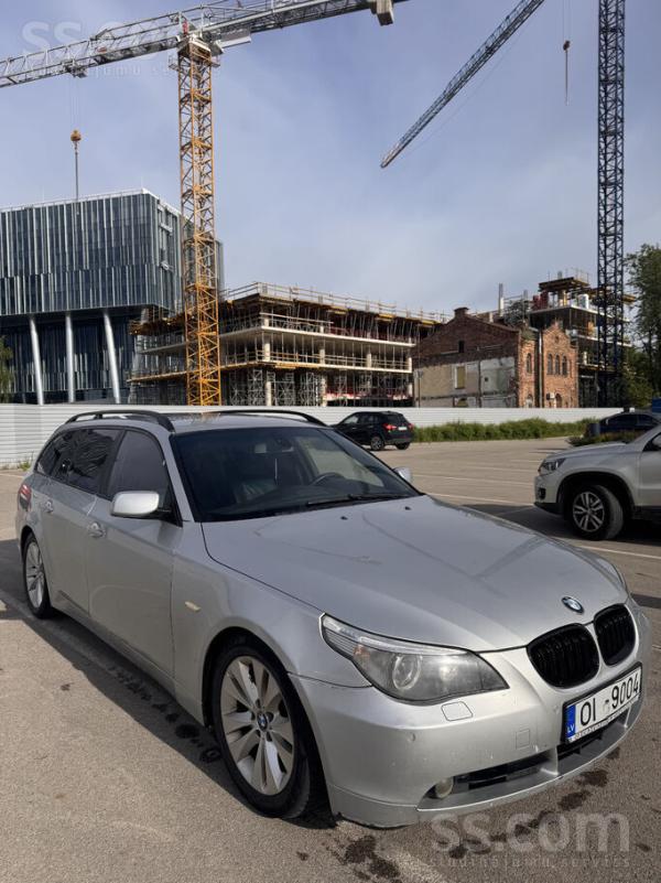 Grey BMW 530 2005 in Riga, with an engine capacity of 3.00 L and mileage of 427 thousand km for 2900 €, photo 3 on AUTOMOTO.COM.LV