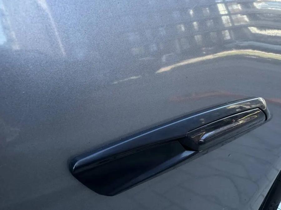 Pelēks BMW 530 2005 Rīga, ar dzinēja tilpumu 3.00 L un nobraukumu 339 tūkst. km par 3490 €, foto 7 vietnē AUTOMOTO.COM.LV