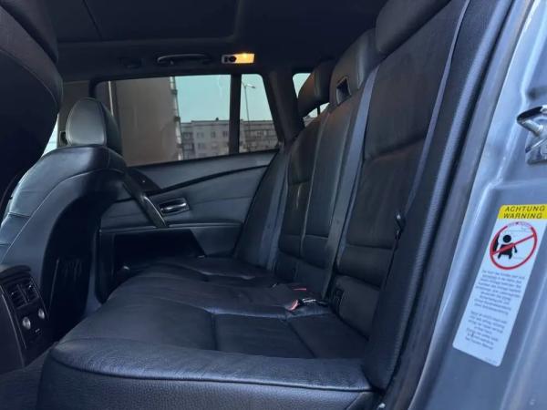 Pelēks BMW 530 2005 Rīga, ar dzinēja tilpumu 3.00 L un nobraukumu 339 tūkst. km par 3490 €, foto 9 vietnē AUTOMOTO.COM.LV