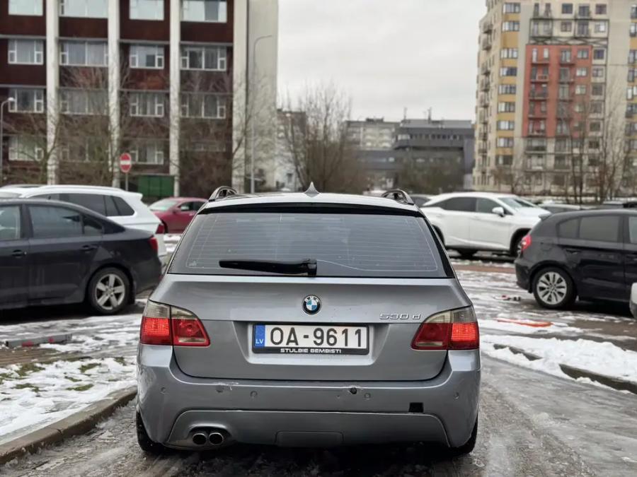 Grey BMW 530 2005 in Riga, with an engine capacity of 3.00 L and mileage of 312 thousand km for 3990 €, photo 7 on AUTOMOTO.COM.LV