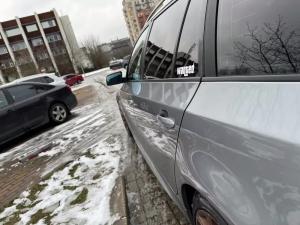 Grey BMW 530 2005 in Riga, with an engine capacity of 3.00 L and mileage of 312 thousand km for 3990 €, photo 13 on AUTOMOTO.COM.LV