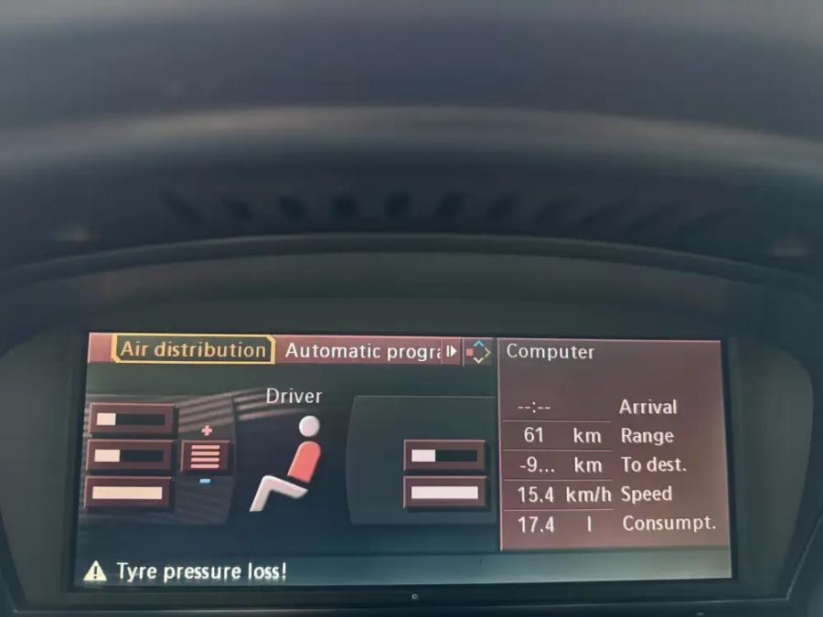 Grey BMW 530 2005 in Riga, with an engine capacity of 3.00 L and mileage of 312 thousand km for 3990 €, photo 20 on AUTOMOTO.COM.LV