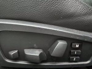 Grey BMW 530 2005 in Riga, with an engine capacity of 3.00 L and mileage of 312 thousand km for 3990 €, photo 26 on AUTOMOTO.COM.LV