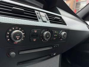 Grey BMW 530 2005 in Riga, with an engine capacity of 3.00 L and mileage of 312 thousand km for 3990 €, photo 29 on AUTOMOTO.COM.LV