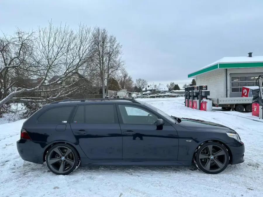 Pelēks BMW 530 2005 Rīga, ar dzinēja tilpumu 3.00 L un nobraukumu 326 tūkst. km par 3690 €, foto 6 vietnē AUTOMOTO.COM.LV