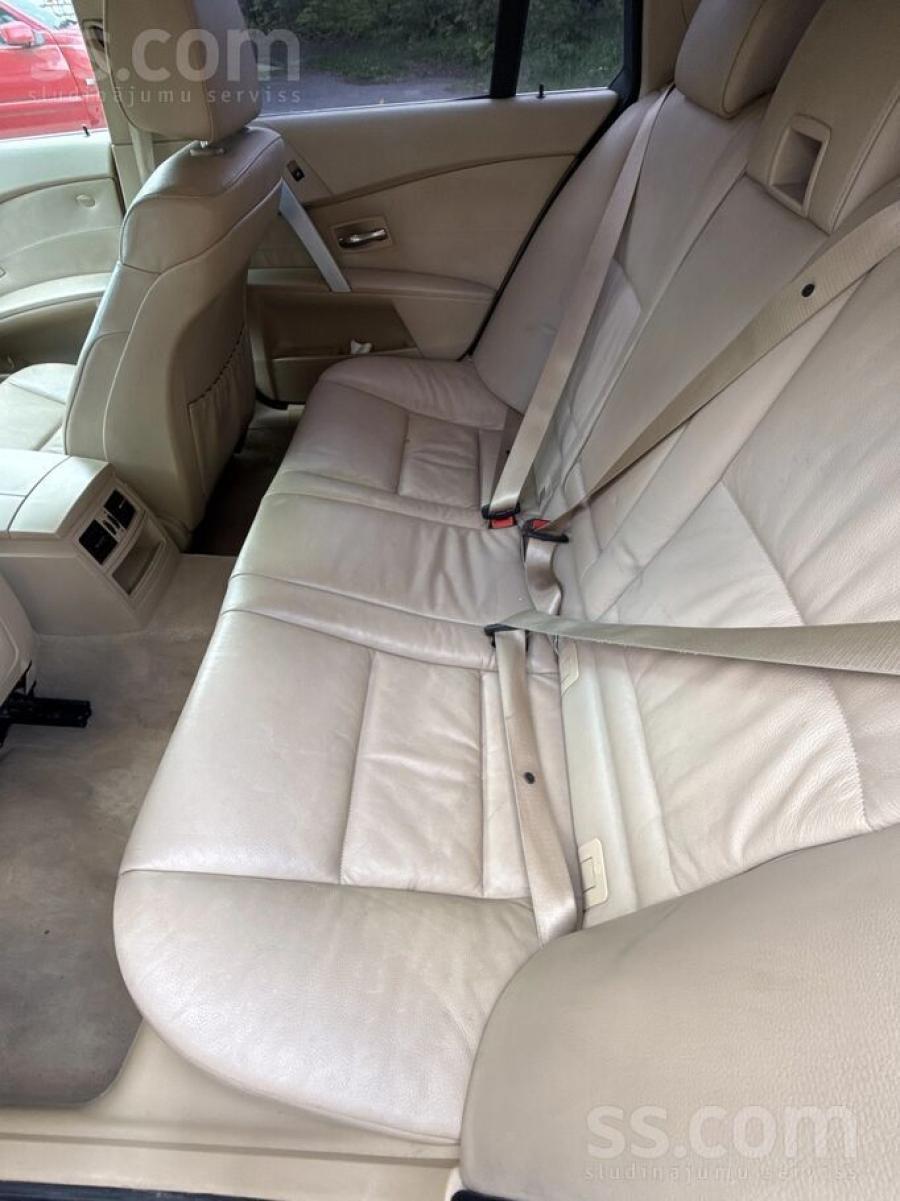 Pelēks BMW 530 2005 Jelgava, ar dzinēja tilpumu 3.00 L un nobraukumu 326 tūkst. km par 4000 €, foto 16 vietnē AUTOMOTO.COM.LV