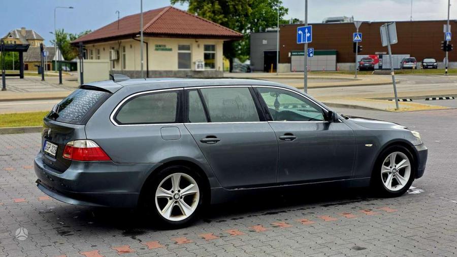 Pelēks BMW 530 2005 Šauļi, ar dzinēja tilpumu 3.00 L un nobraukumu 360 tūkst. km par 2450 €, foto 9 vietnē AUTOMOTO.COM.LV