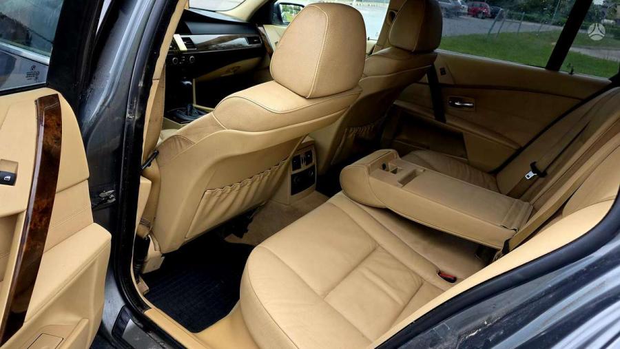 Pelēks BMW 530 2005 Šauļi, ar dzinēja tilpumu 3.00 L un nobraukumu 360 tūkst. km par 2450 €, foto 19 vietnē AUTOMOTO.COM.LV