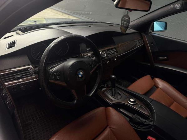 Grey BMW 530 2005 in Siauliai, with an engine capacity of 2.99 L and mileage of 356 thousand km for 4200 €, photo 6 on AUTOMOTO.COM.LV