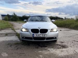 Pelēks BMW 530 2005 Kauņa, ar dzinēja tilpumu 3.00 L un nobraukumu 310 tūkst. km par 2100 €, foto 3 vietnē AUTOMOTO.COM.LV