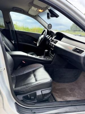 Pelēks BMW 530 2005 Kauņa, ar dzinēja tilpumu 3.00 L un nobraukumu 310 tūkst. km par 2100 €, foto 18 vietnē AUTOMOTO.COM.LV