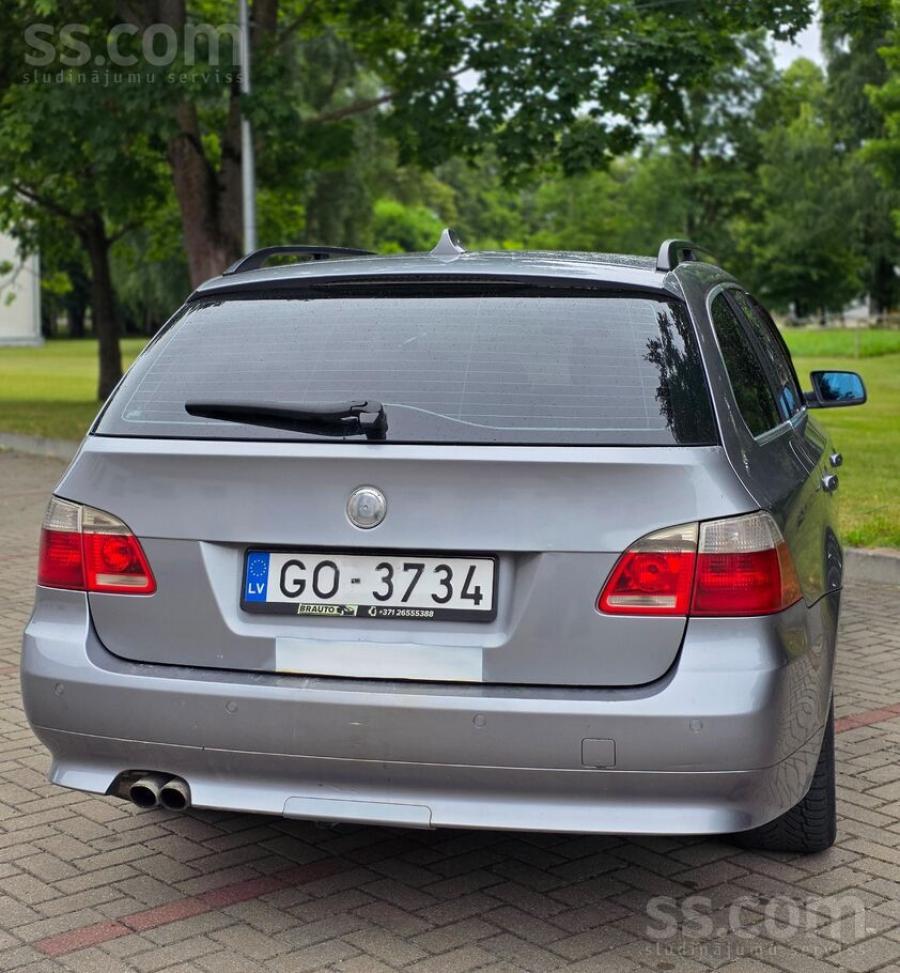 Pelēks BMW 530 2005 Jelgava, ar dzinēja tilpumu 3.00 L un nobraukumu 341 tūkst. km par 2500 €, foto 5 vietnē AUTOMOTO.COM.LV