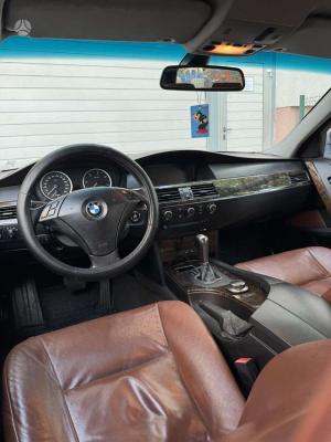 Pelēks BMW 530 2005 Viļņa, ar dzinēja tilpumu 3.00 L un nobraukumu 561 tūkst. km par 2400 €, foto 8 vietnē AUTOMOTO.COM.LV