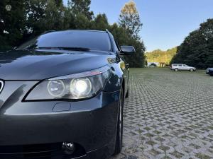 Grey BMW 530 2005 in Vilnius, with an engine capacity of 2.99 L and mileage of 249 thousand km for 3650 €, photo 5 on AUTOMOTO.COM.LV