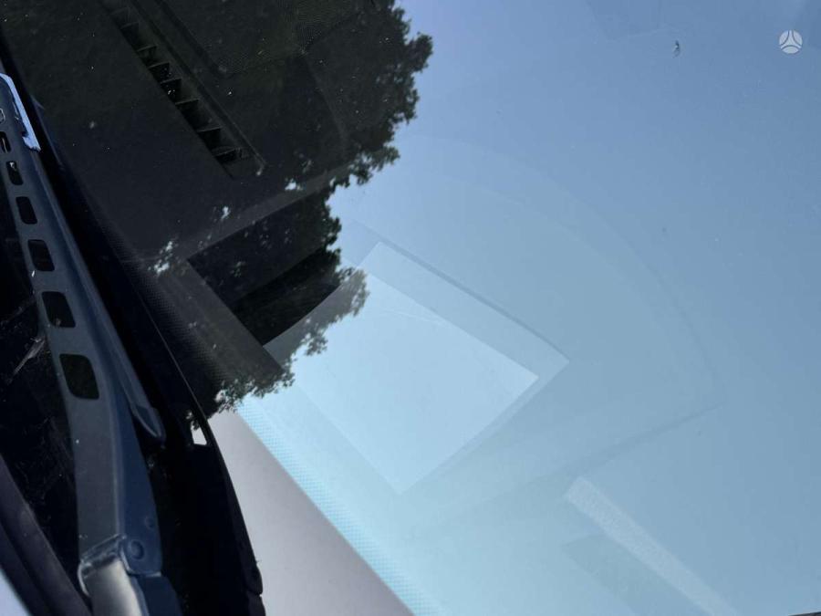 Grey BMW 530 2005 in Vilnius, with an engine capacity of 2.99 L and mileage of 249 thousand km for 3650 €, photo 13 on AUTOMOTO.COM.LV