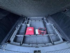 Grey BMW 530 2005 in Vilnius, with an engine capacity of 2.99 L and mileage of 249 thousand km for 3650 €, photo 41 on AUTOMOTO.COM.LV
