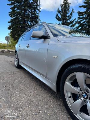 Pelēks BMW 530 2005 Kauņa, ar dzinēja tilpumu 3.00 L un nobraukumu 0 tūkst. km par 3750 €, foto 15 vietnē AUTOMOTO.COM.LV