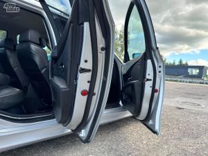Pelēks BMW 530 2005 Kauņa, ar dzinēja tilpumu 3.00 L un nobraukumu 0 tūkst. km par 3750 €, foto 24 vietnē AUTOMOTO.COM.LV