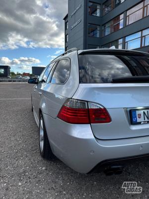 Pelēks BMW 530 2005 Kauņa, ar dzinēja tilpumu 3.00 L un nobraukumu 0 tūkst. km par 3650 €, foto 18 vietnē AUTOMOTO.COM.LV