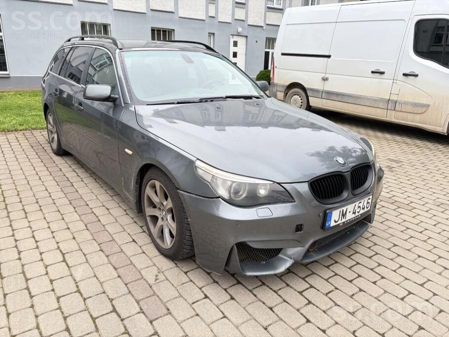 Pelēks BMW 530 2005 Rīga, ar dzinēja tilpumu 3.00 L un nobraukumu 361 tūkst. km par 2000 €, foto 4 vietnē AUTOMOTO.COM.LV
