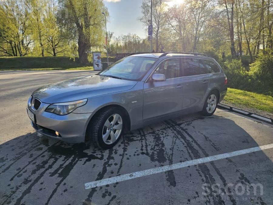 Grey BMW 530 2006 in Aizkraukle, with an engine capacity of 3.00 L and mileage of 307 thousand km for 3750 €, photo 4 on AUTOMOTO.COM.LV