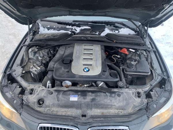 Pelēks BMW 530 2006 Viļņa, ar dzinēja tilpumu 2.99 L un nobraukumu 335 tūkst. km par 2699 €, foto 7 vietnē AUTOMOTO.COM.LV