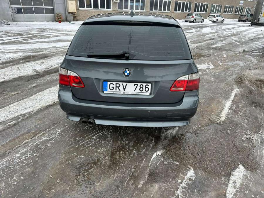 Grey BMW 530 2006 in Vilnius, with an engine capacity of 2.99 L and mileage of 453 thousand km for 3300 €, photo 7 on AUTOMOTO.COM.LV
