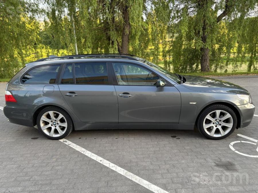 Pelēks BMW 530 2006 Bauska, ar dzinēja tilpumu 3.00 L un nobraukumu 0 tūkst. km par 2650 €, foto 12 vietnē AUTOMOTO.COM.LV