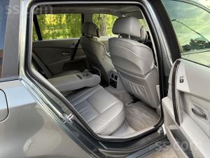 Pelēks BMW 530 2006 Bauska, ar dzinēja tilpumu 3.00 L un nobraukumu 0 tūkst. km par 2650 €, foto 31 vietnē AUTOMOTO.COM.LV