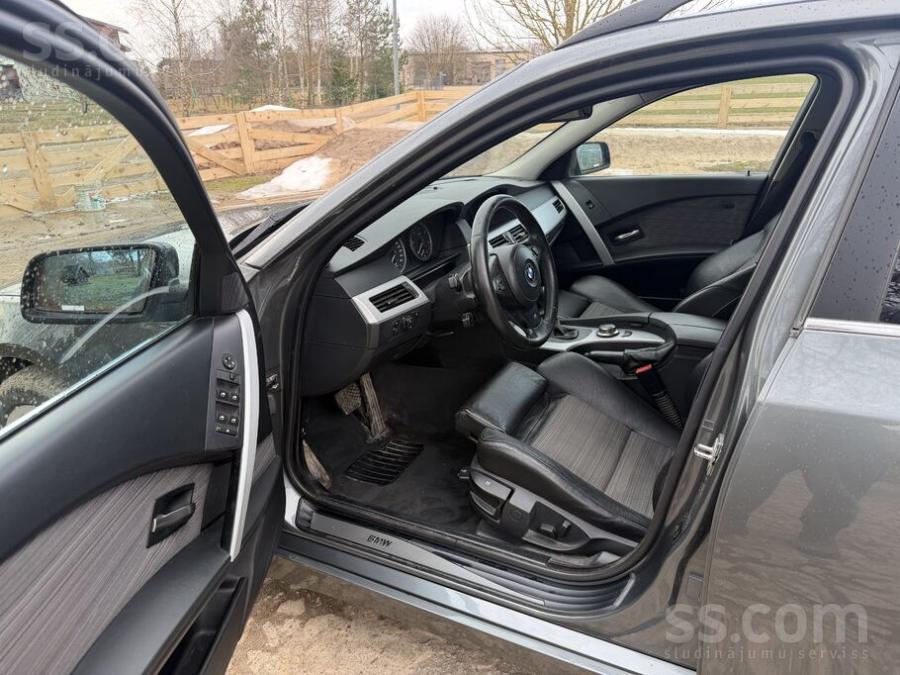 Серый БМВ 530 2006 в Тукумс, объемом двигателя 3.00 л и пробегом 280 тыс. км за 4450 €, фото 5 на AUTOMOTO.COM.LV