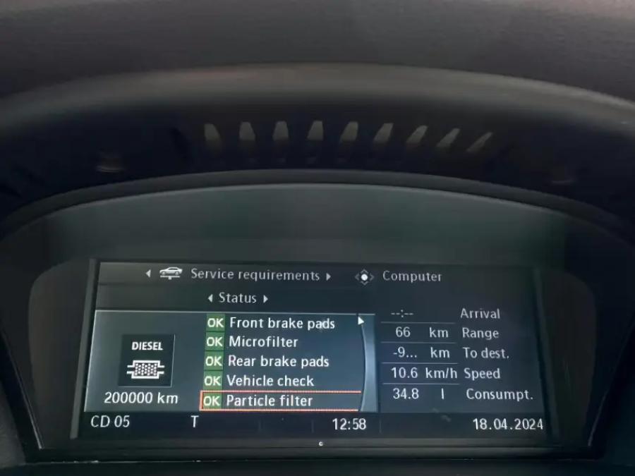 Pelēks BMW 530 2006 Rīga, ar dzinēja tilpumu 3.00 L un nobraukumu 396 tūkst. km par 3990 €, foto 19 vietnē AUTOMOTO.COM.LV
