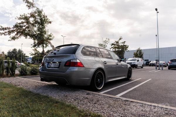 Pelēks BMW 530 2006 Rīga, ar dzinēja tilpumu 3.00 L un nobraukumu 233 tūkst. km par 5400 €, foto 5 vietnē AUTOMOTO.COM.LV