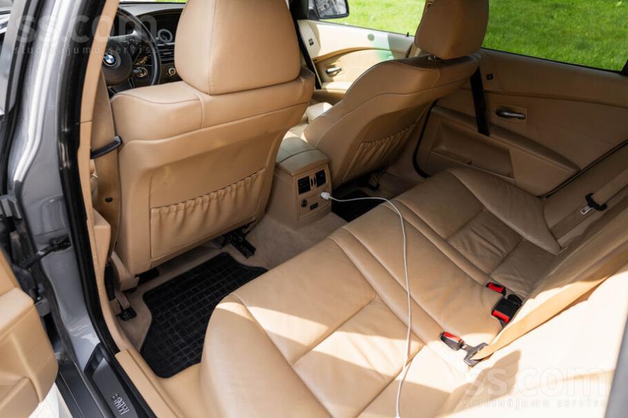 Pelēks BMW 530 2006 Rīga, ar dzinēja tilpumu 3.00 L un nobraukumu 233 tūkst. km par 4990 €, foto 14 vietnē AUTOMOTO.COM.LV