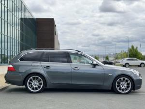 Grey BMW 530 2006 in Tallinn, with an engine capacity of 0.00 L and mileage of 270 thousand km for 6590 €, photo 17 on AUTOMOTO.COM.LV