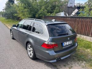 Pelēks BMW 530 2006 Rīga, ar dzinēja tilpumu 3.00 L un nobraukumu 400 tūkst. km par 2950 €, foto 4 vietnē AUTOMOTO.COM.LV
