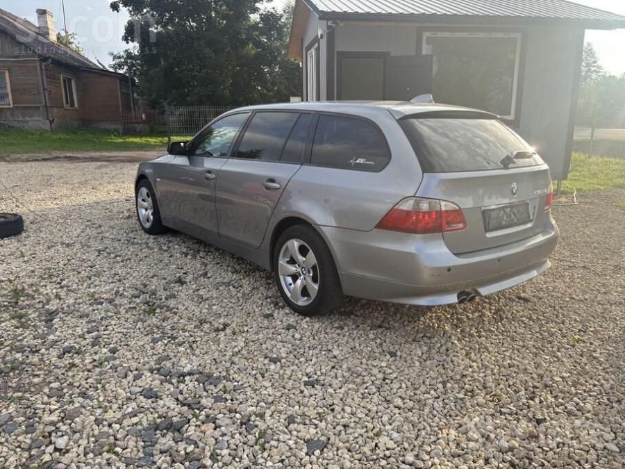 Grey BMW 530 2006 in Rezekne, with an engine capacity of 3.00 L and mileage of 350 thousand km for 3250 €, photo 5 on AUTOMOTO.COM.LV