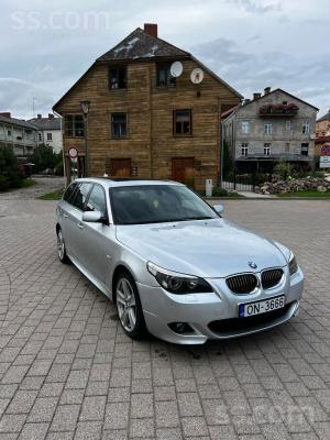Pelēks BMW 530 2006 Rīga, ar dzinēja tilpumu 3.00 L un nobraukumu 376 tūkst. km par 4200 €, foto  vietnē AUTOMOTO.COM.LV