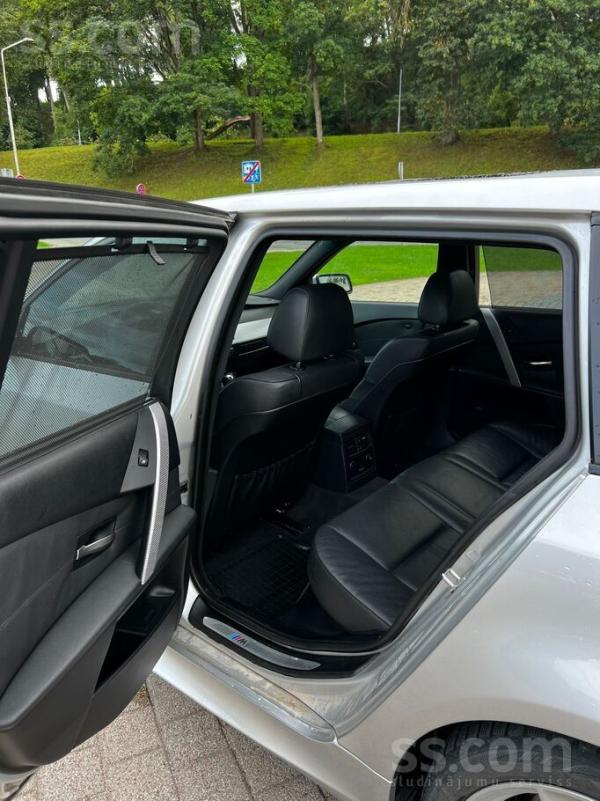 Grey BMW 530 2006 in Riga, with an engine capacity of 3.00 L and mileage of 376 thousand km for 4200 €, photo 7 on AUTOMOTO.COM.LV